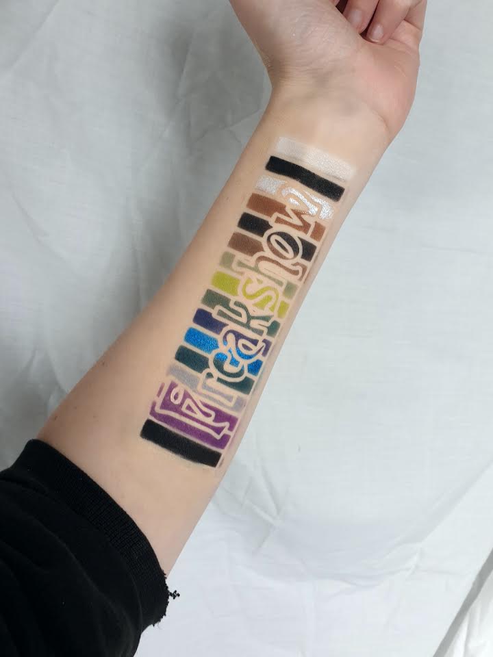 Freakshow Alice Bizarre Gothic Eyeshadow – VE Cosmetics